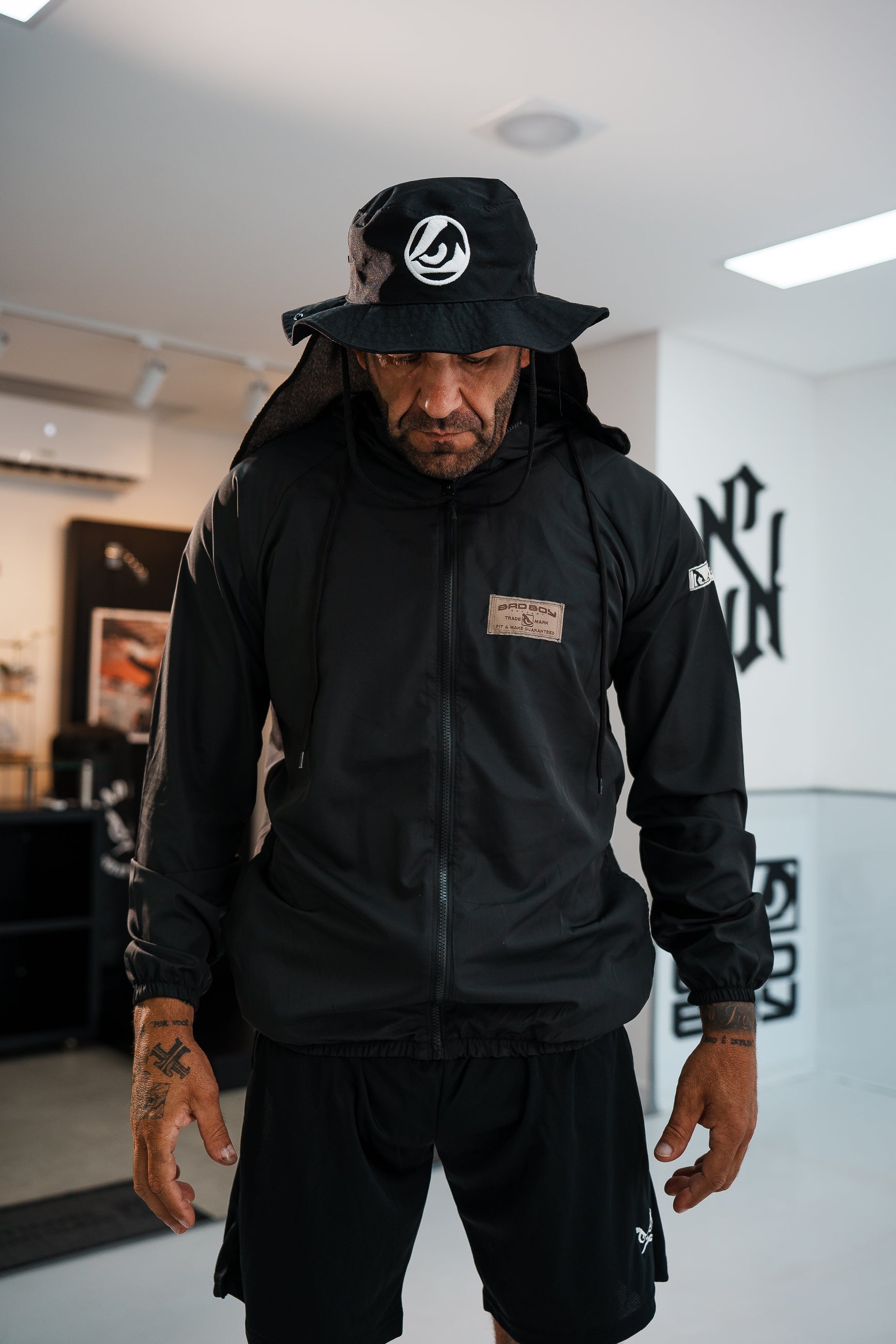 BAD BOY Loja Oficial - Confira a marca que marcou gerações – Bad Boy